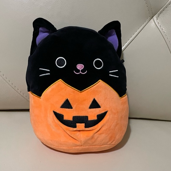 Squishmallows | Toys | Nwt 8in Autumn The Cat In Pumpkin Squishmallow ...